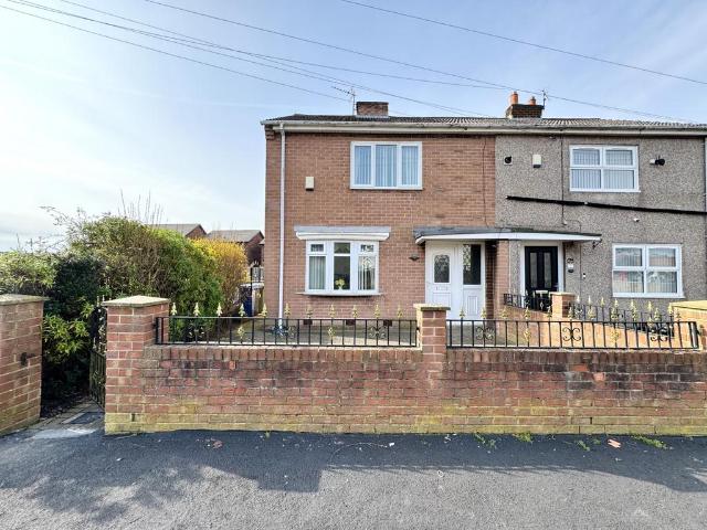 2 bedroom semi detached house for sale