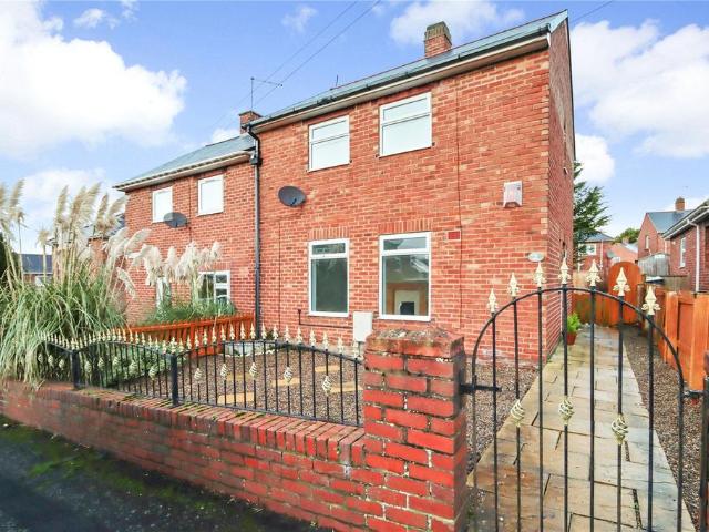 2 bedroom semi detached house for sale