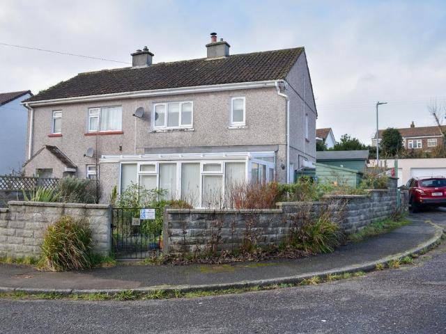 2 bedroom semi detached house for sale
