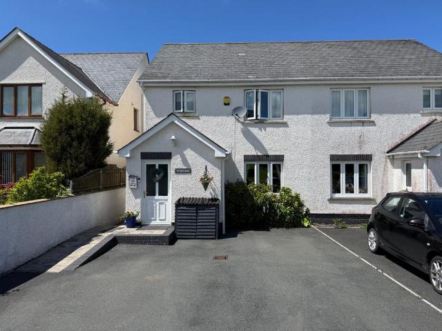 2 bedroom semi detached house for sale