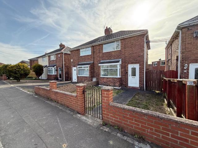 2 bedroom semi detached house for sale