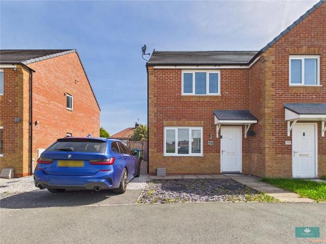 2 bedroom semi detached house for sale