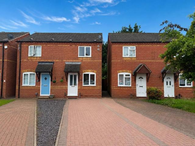 2 bedroom semi detached house for sale
