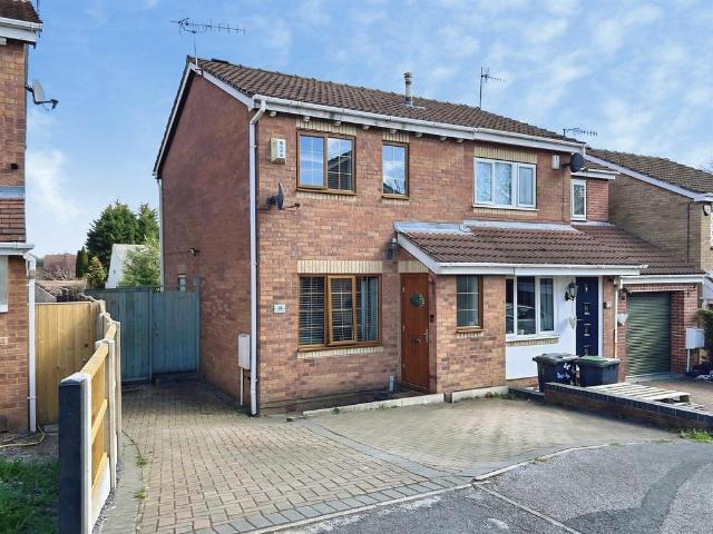 2 bedroom semi detached house for sale