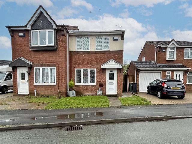 2 bedroom semi detached house for sale
