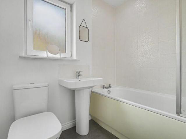 2 bedroom semi detached house for sale in 20 Lindores Drive, Stepps, Glasgow, G33