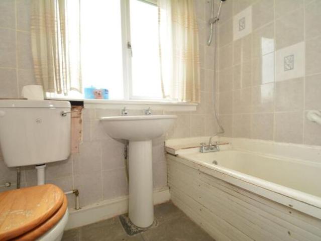 2 bedroom semi detached house for sale in 33 Kelvin Drive, Kirkintilloch, Glasgow, G66 1BS, G66