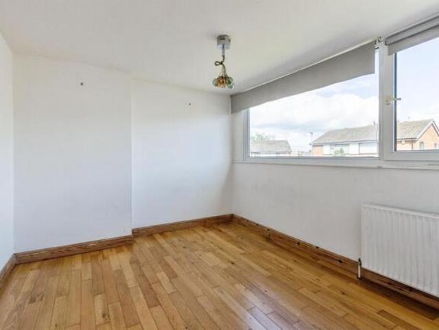 2 bedroom semi detached house for sale in Temple Rise, Leeds, LS15