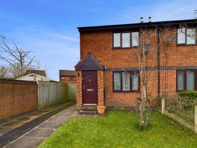 2 Bedroom Semi detached House For Sale In Thornton, Liverpool
