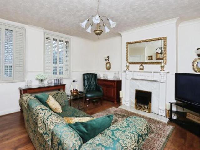 2 bedroom semi detached house for sale in The Greenway, Sheffield, S8
