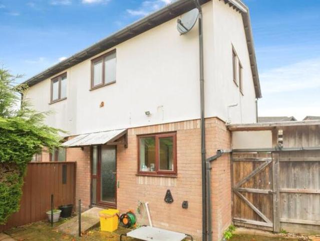 2 bedroom semi detached house for sale in The Farthings, Pontprennau, Cardiff, CF23
