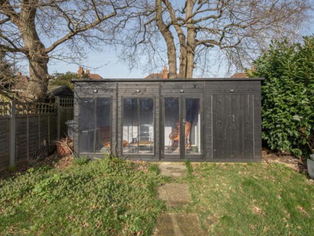 2 bedroom semi detached house for sale in Thicket Road, Tilehurst, Reading, RG30