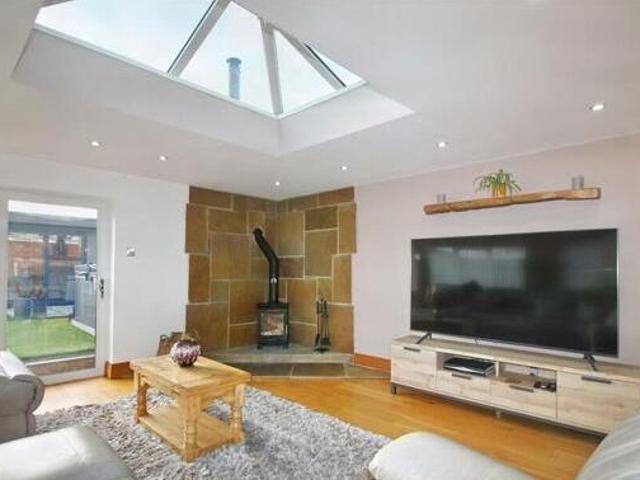 2 Bedroom Semi detached House For Sale In Thurnscoe