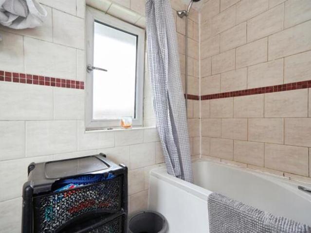 2 bedroom semi detached house for sale in Tong Green, Farnley, LEEDS, LS12