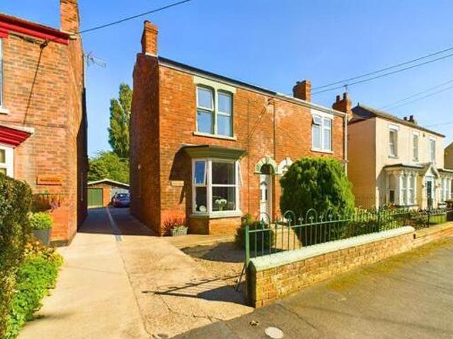 2 Bedroom Semi detached House For Sale In Ulceby, North Lincolnshire