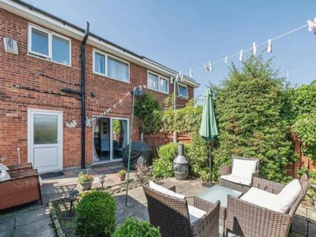 2 Bedroom Semi detached House For Sale In Upton