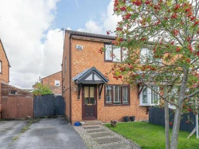 2 Bedroom Semi detached House For Sale In Upton