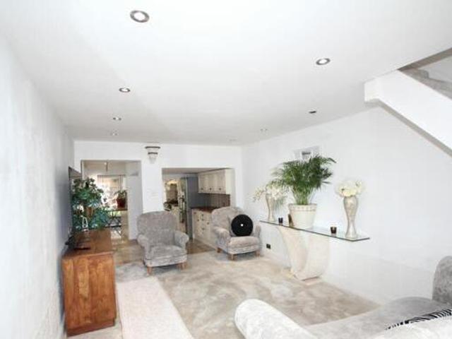 2 Bedroom Semi detached House For Sale In Uxbridge