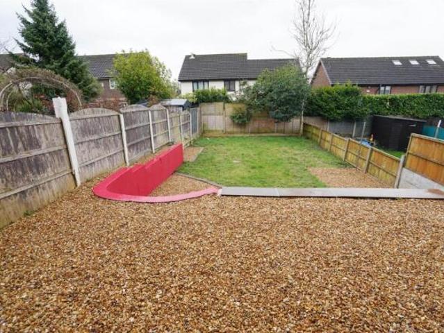 2 bedroom semi detached house for sale in Vale Avenue, Horwich, Bolton, BL6