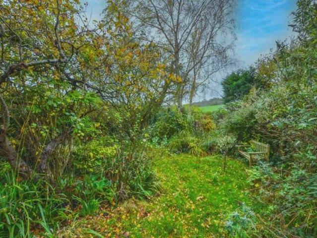 2 bedroom semi detached house for sale in Wannock Lane, Polegate, East Sussex, BN20