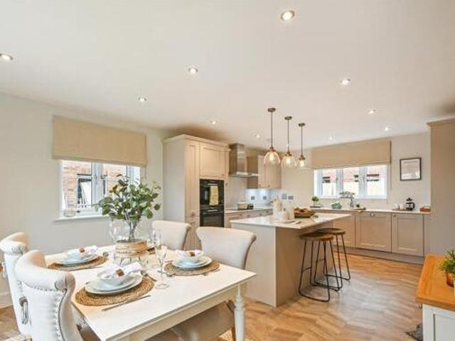 2 Bedroom Semi detached House For Sale In Wake Close