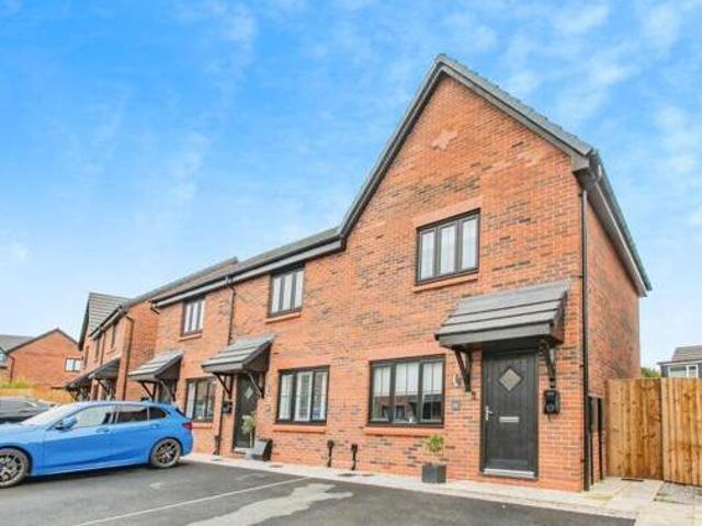 2 Bedroom Semi detached House For Sale In Walshaw, Bury