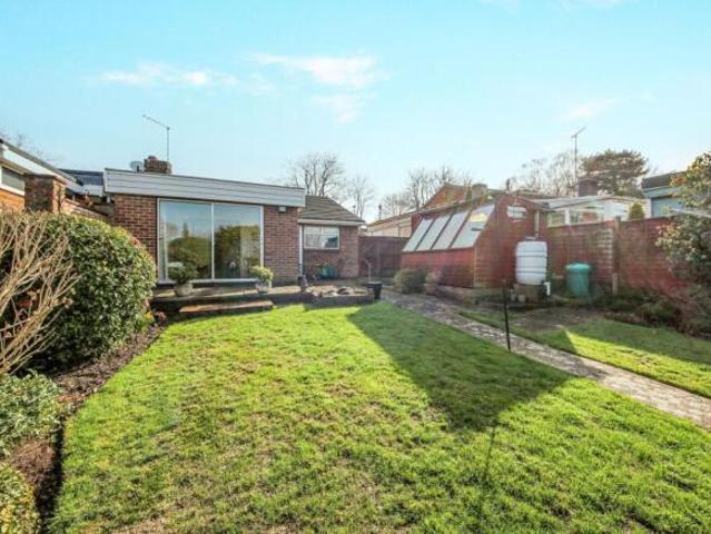 2 bedroom semi detached house for sale in Walsingham Gardens, Townhill, SO18