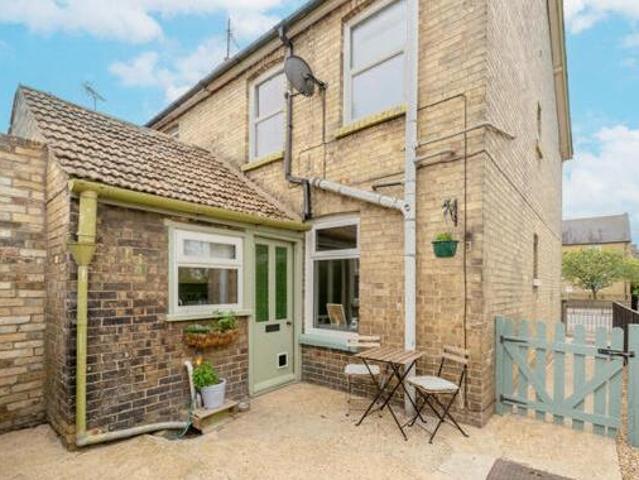 2 Bedroom Semi detached House For Sale In Warboys