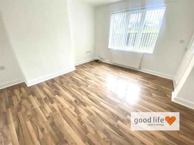 2 bedroom semi detached house for sale in Washington Road, Hylton Castle, Sunderland, SR5