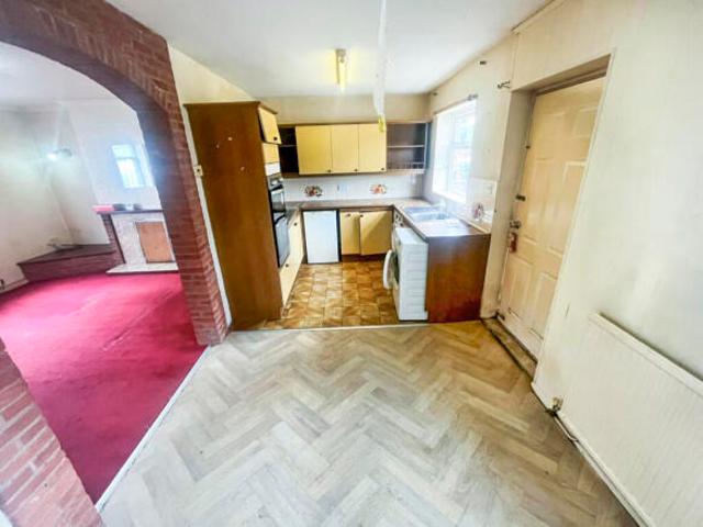 2 bedroom semi detached house for sale in Western Boulevard, Basford, Nottingham, NG8