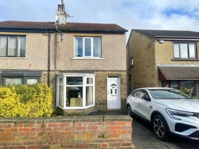 2 bedroom semi detached house for sale in Western Road, Cowlersley, Huddersfield, HD4 5TH, HD4