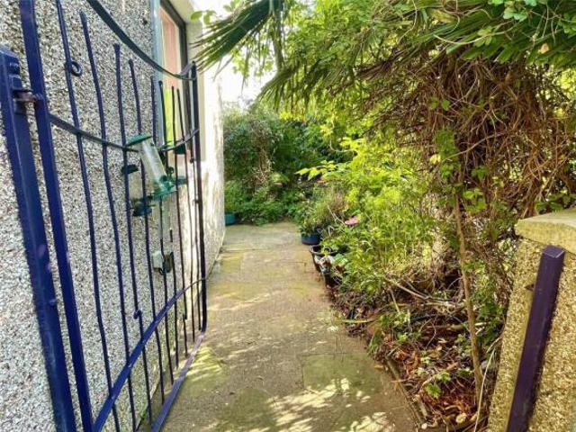 2 bedroom semi detached house for sale in Whalley Road, Lancaster, Lancashire, LA1
