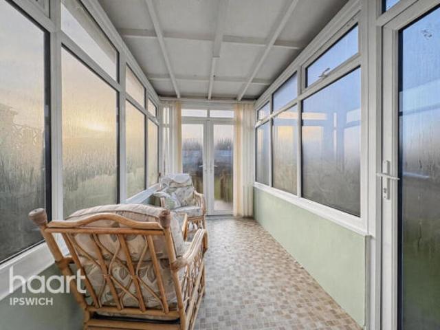 2 bedroom semi detached house for sale in Wilmslow Drive, Ipswich, IP2