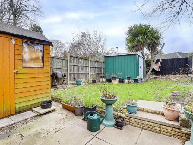2 bedroom semi detached house for sale in Woodland Avenue, Nottingham, NG6