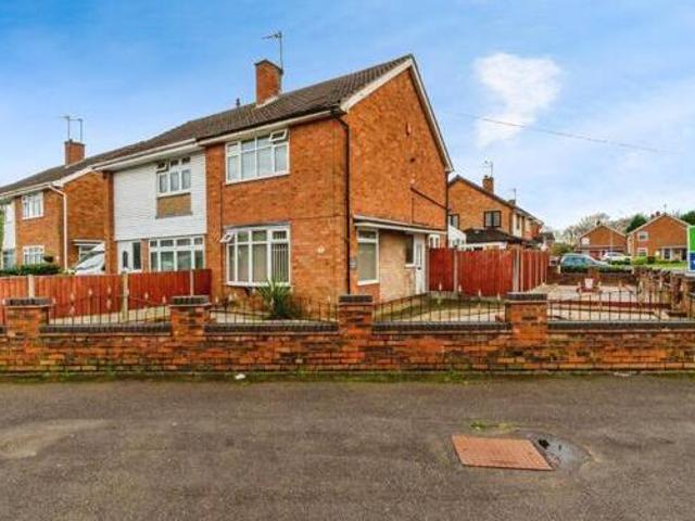 2 Bedroom Semi detached House For Sale In Wolverhampton, West Midlands