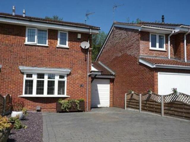 2 Bedroom Semi detached House For Sale In Wolverhampton