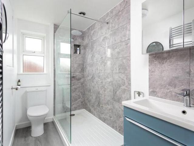 2 bedroom semi detached house for sale in Wolviston Avenue, York, YO10