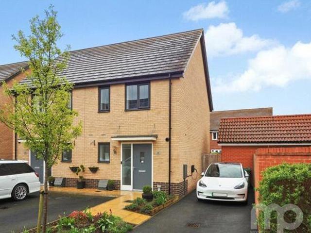 2 Bedroom Semi detached House For Sale In Wymondham