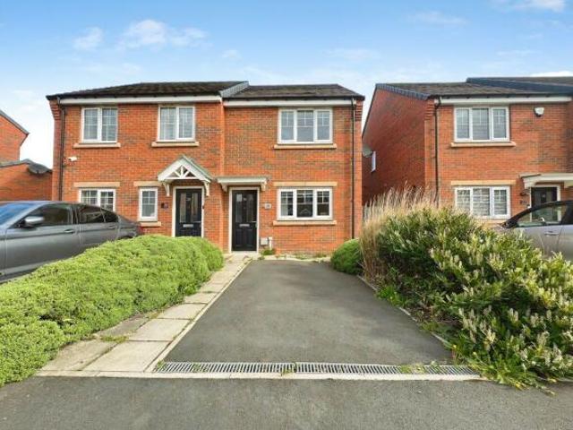2 bedroom semi detached house for sale in Young Drive, Newcastle Upon Tyne, NE13