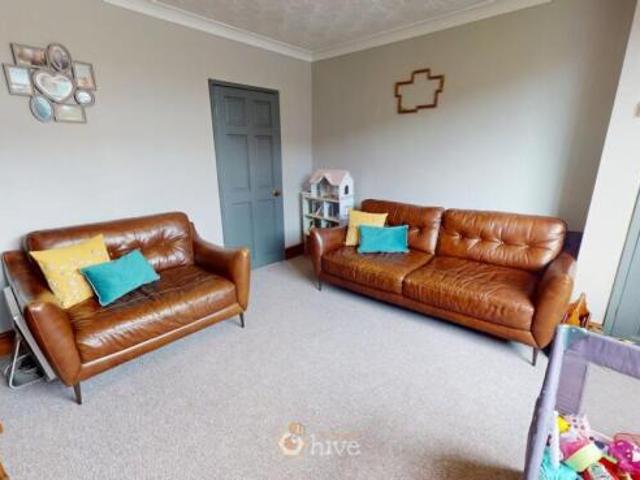 2 bedroom semi detached house for sale in Acacia Road, Cantley, Doncaster, DN4