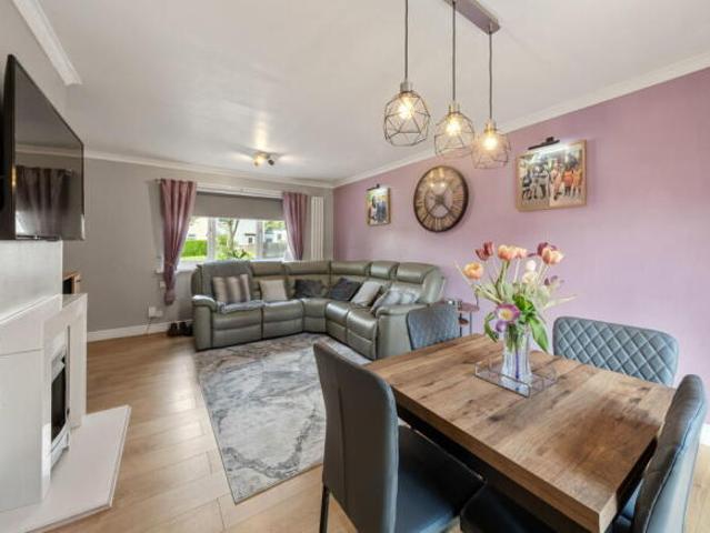 2 bedroom semi detached house for sale in Alandale Road, Bradley, HD2