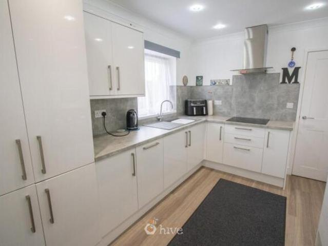 2 bedroom semi detached house for sale in Alston Road, Bessacarr, Doncaster, DN4