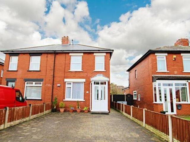 2 Bedroom Semi detached House For Sale In Ashton in makerfield