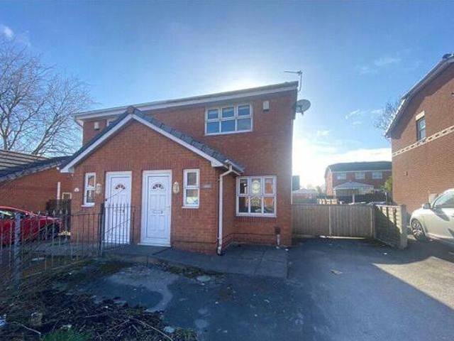 2 Bedroom Semi detached House For Sale In Ashton in makerfield