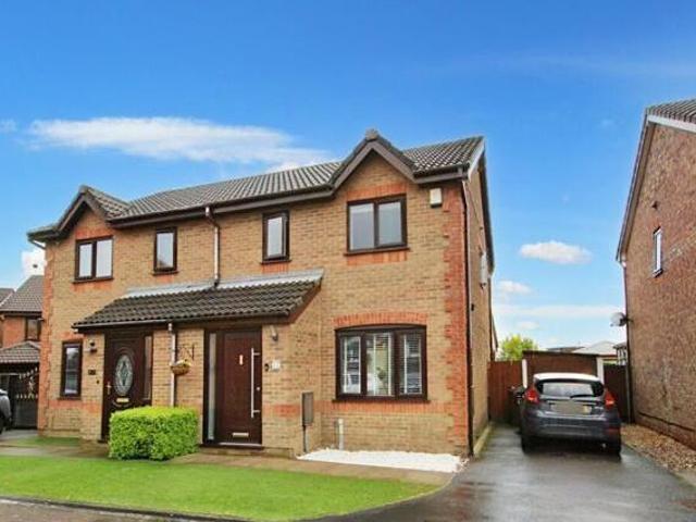 2 Bedroom Semi detached House For Sale In Ashton in makerfield, Wigan