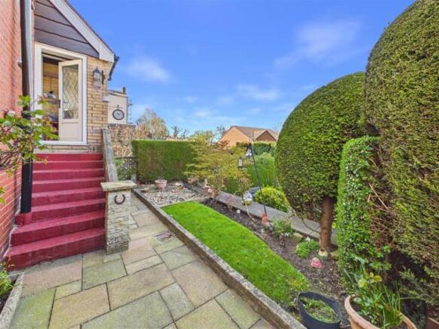 2 bedroom semi detached house for sale in Bank House Road, Walkey, Sheffield, S6