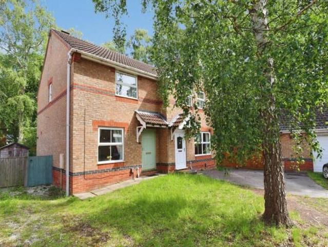 2 bedroom semi detached house for sale in Baker Crescent, Lincoln, LN6