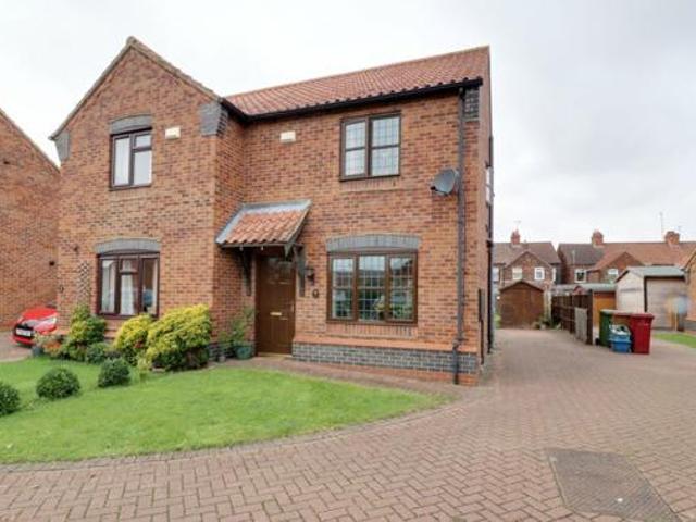 2 Bedroom Semi detached House For Sale In Barton upon humber
