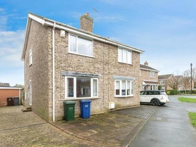 2 Bedroom Semi detached House For Sale In Barlby