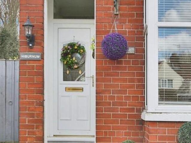 2 Bedroom Semi detached House For Sale In Barrow upon humber